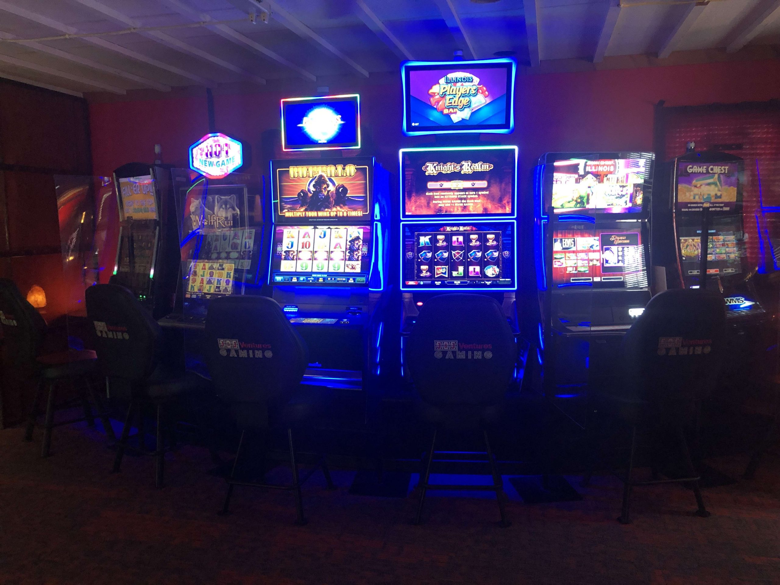 The Road House Bar | J&J Gaming